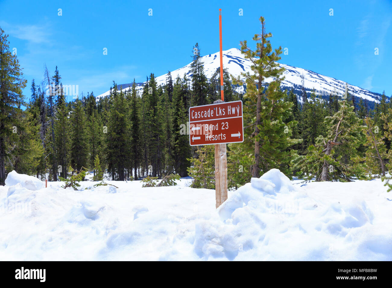 Middle sister hi-res stock photography and images - Alamy
