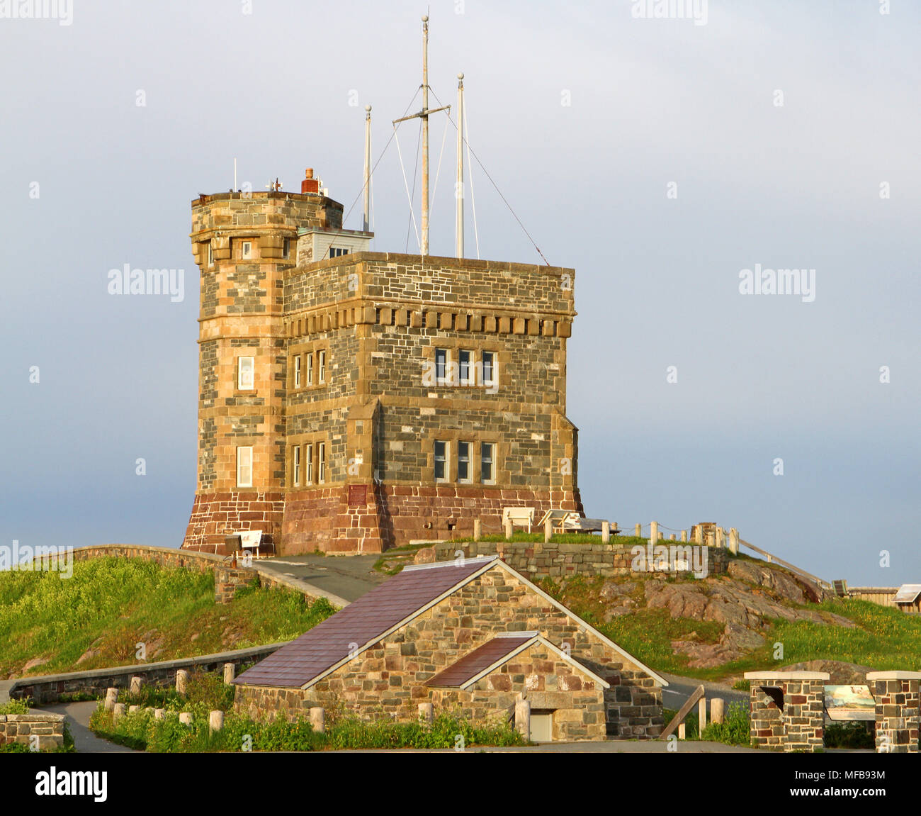 The Cabot Tower on Signal Hill in beautiful St John’s, Newfoundland ...