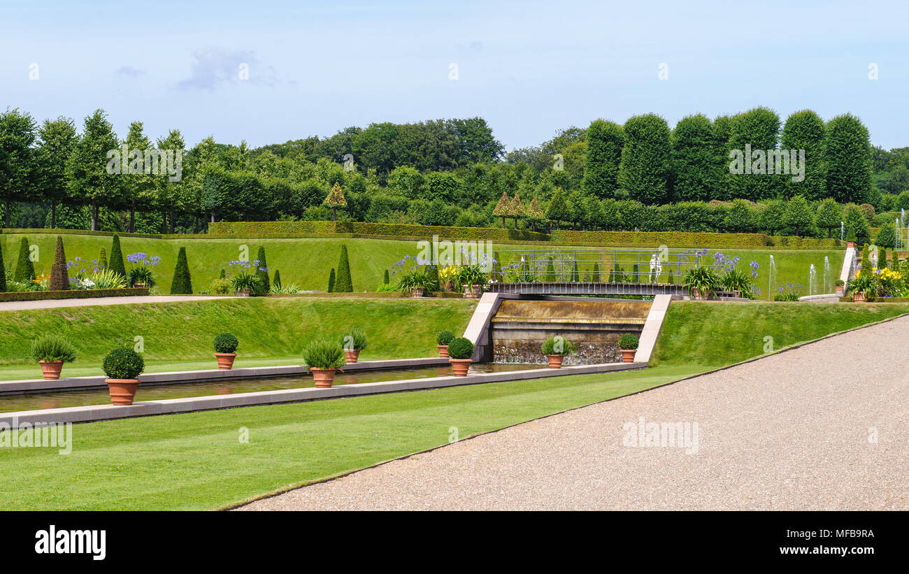 Beautiful garden around the Frederiksborg Castle, Hillerod, Denmark ...