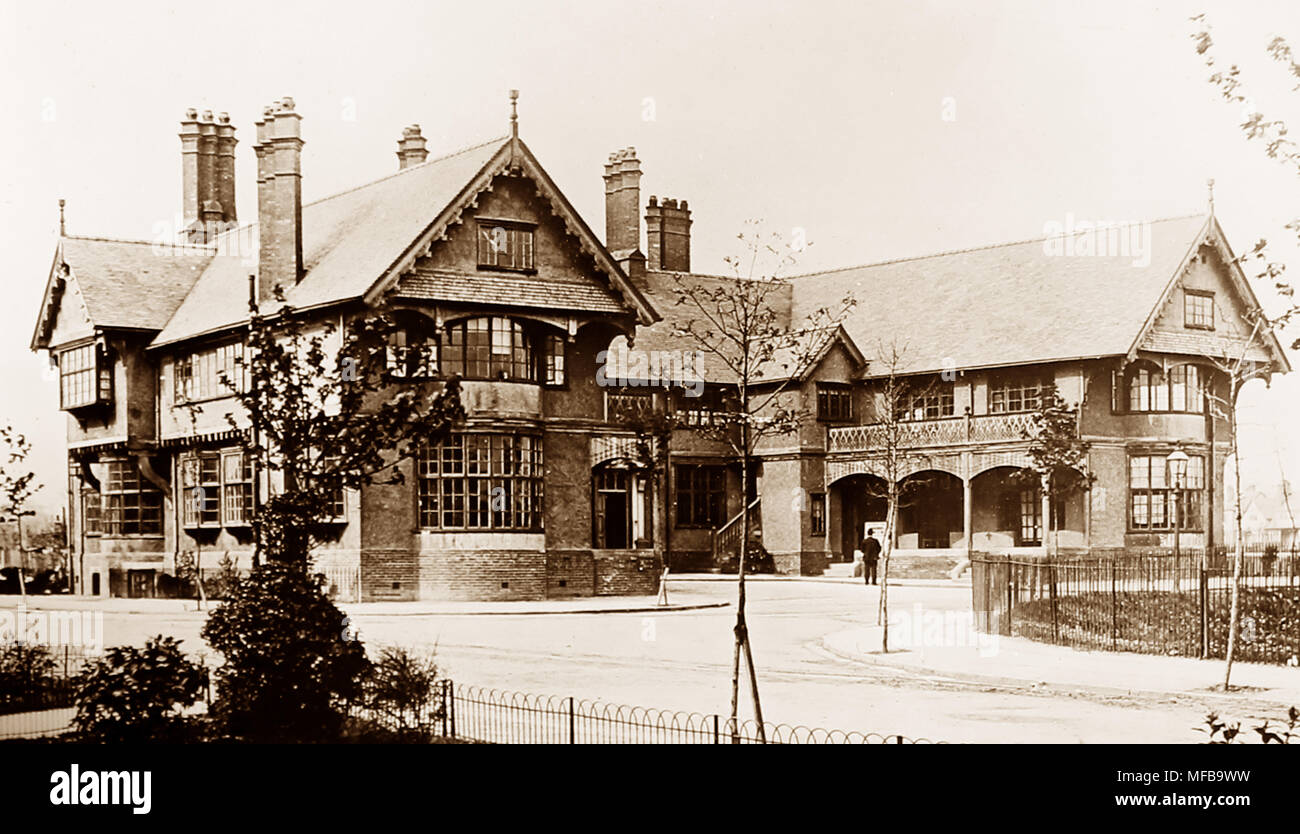 The Bridge Inn, Port Sunlight Village, early 1900s Stock Photo - Alamy