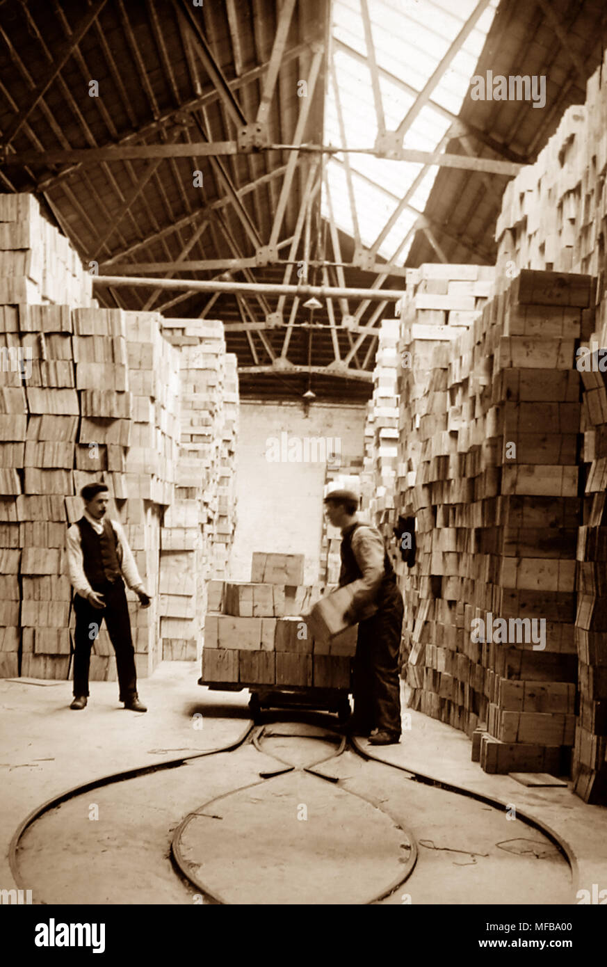 Early 1900s factory warehouse hi-res stock photography and images - Alamy