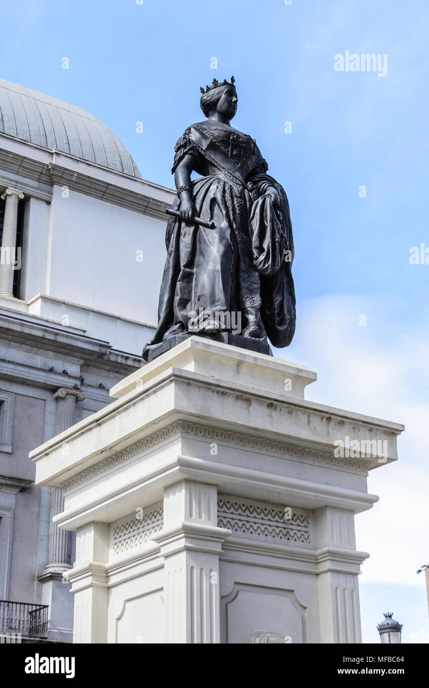 Monument of the Opera Square, Madrid, Spain Stock Photo - Alamy