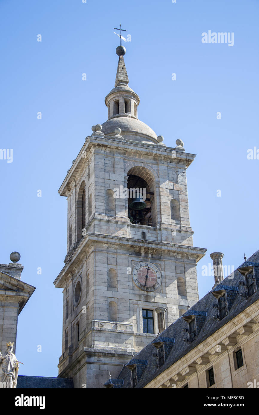 Interior yard of the Royal Monastery of San Lorenzo de El Escorial ...