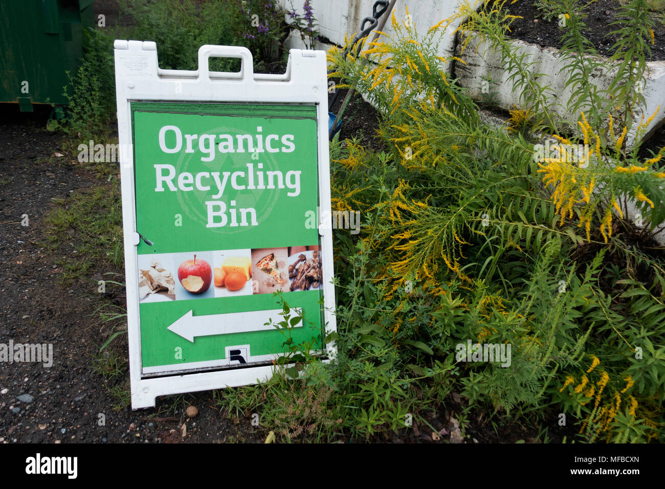 Directional sign to the Organic recycling bin. St Paul Minnesota MN USA ...