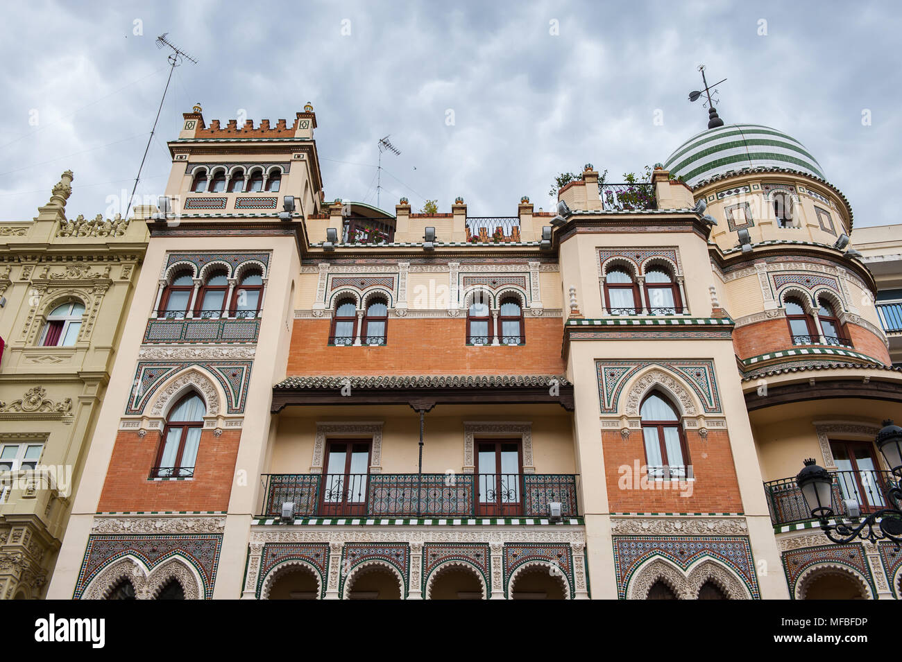 Architecture of the Constitution avenue of the Historic Centre in ...