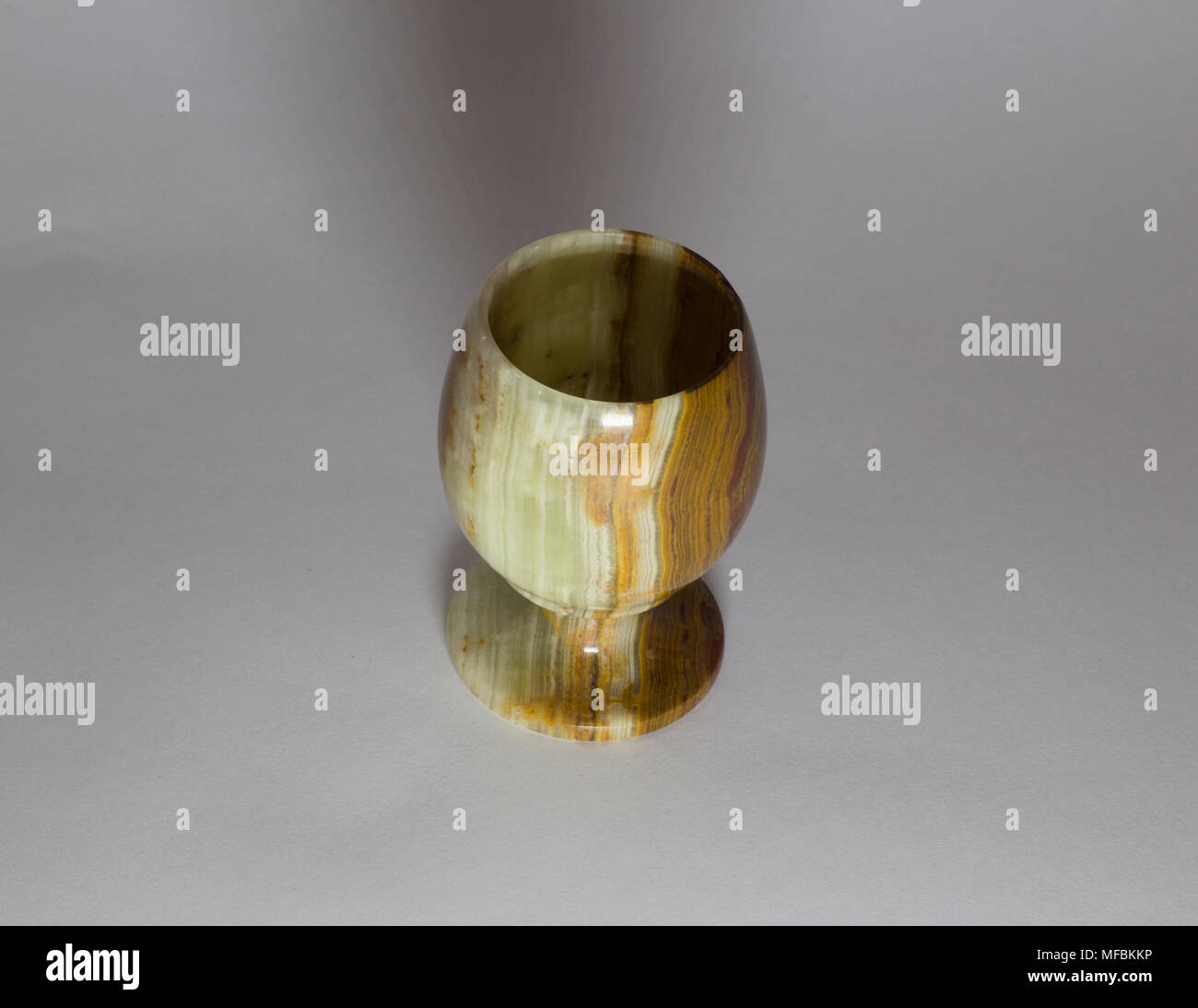 Onyx stone hi-res stock photography and images - Alamy