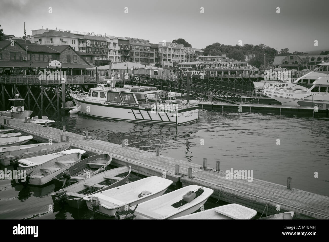 Bar harbor docks hi-res stock photography and images - Alamy