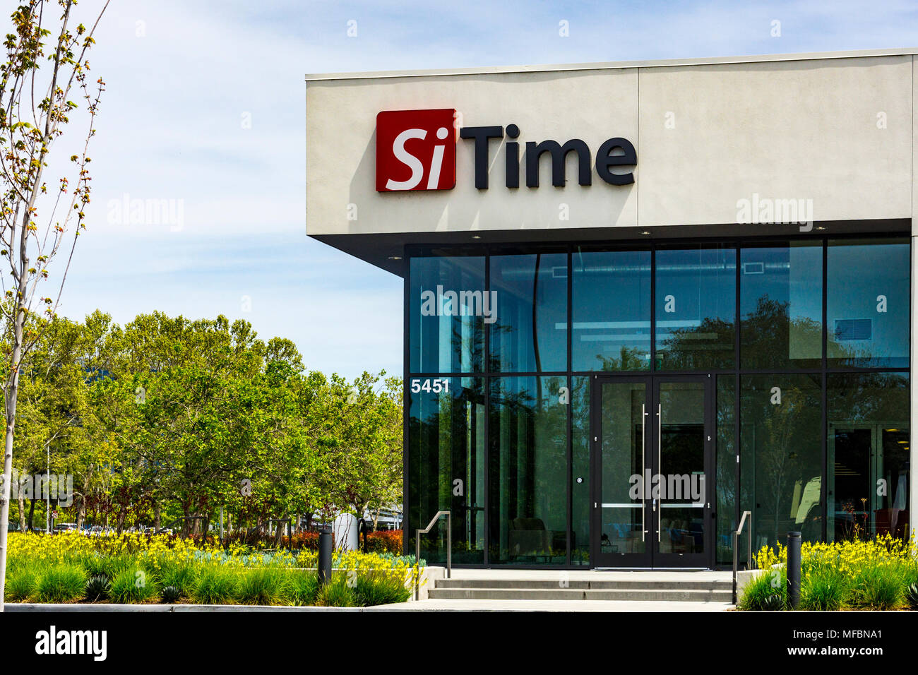 Sign location builiding logo hi-res stock photography and images - Alamy