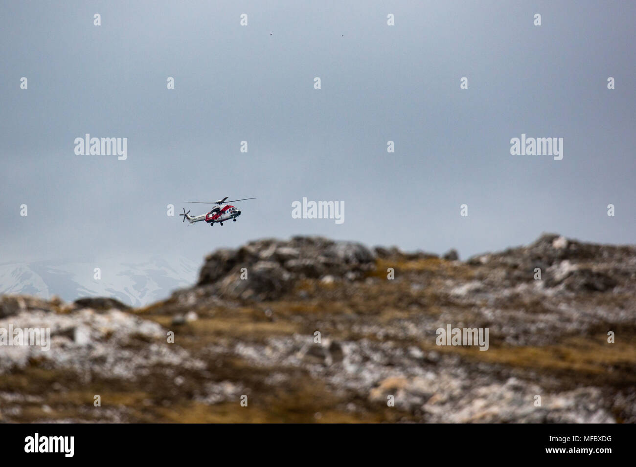 Svalbard archipelago helicopter hi-res stock photography and images - Alamy