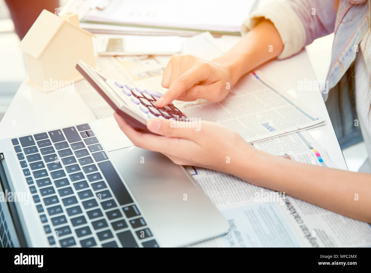 Accounting manager hi-res stock photography and images - Alamy