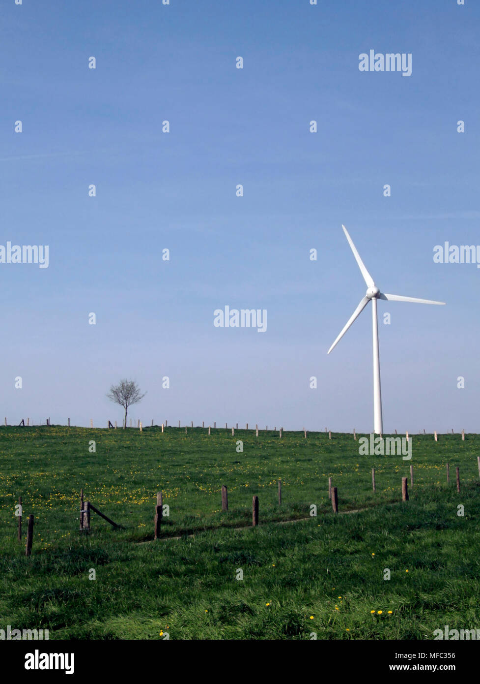 Sustainable Agriculture And Renewable Energy Stock Photo Alamy sustainable-agriculture-and-renewable-energy-stock-photo-alamy
