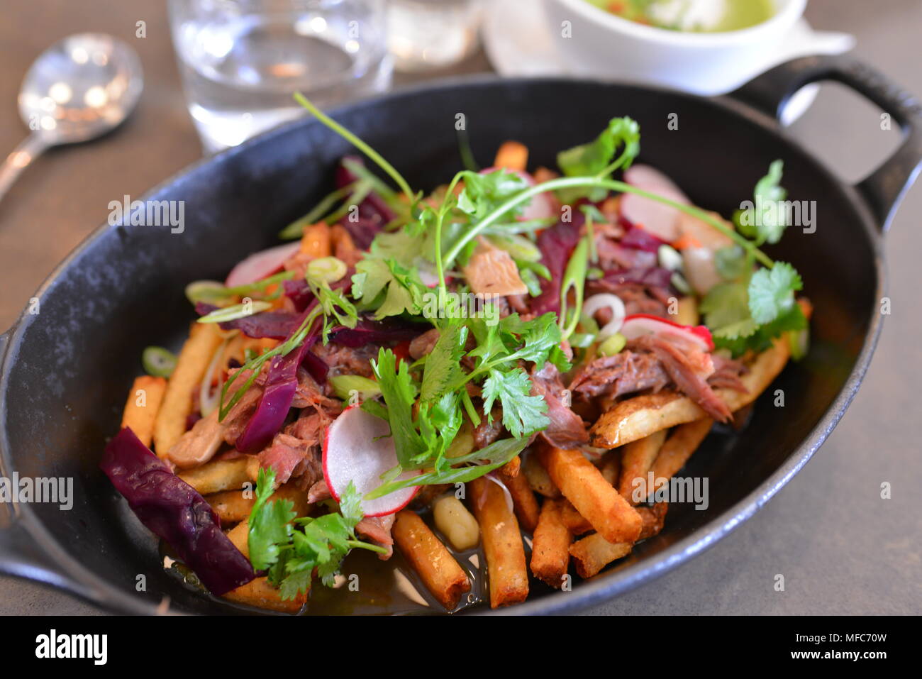 Fry station hi-res stock photography and images - Alamy