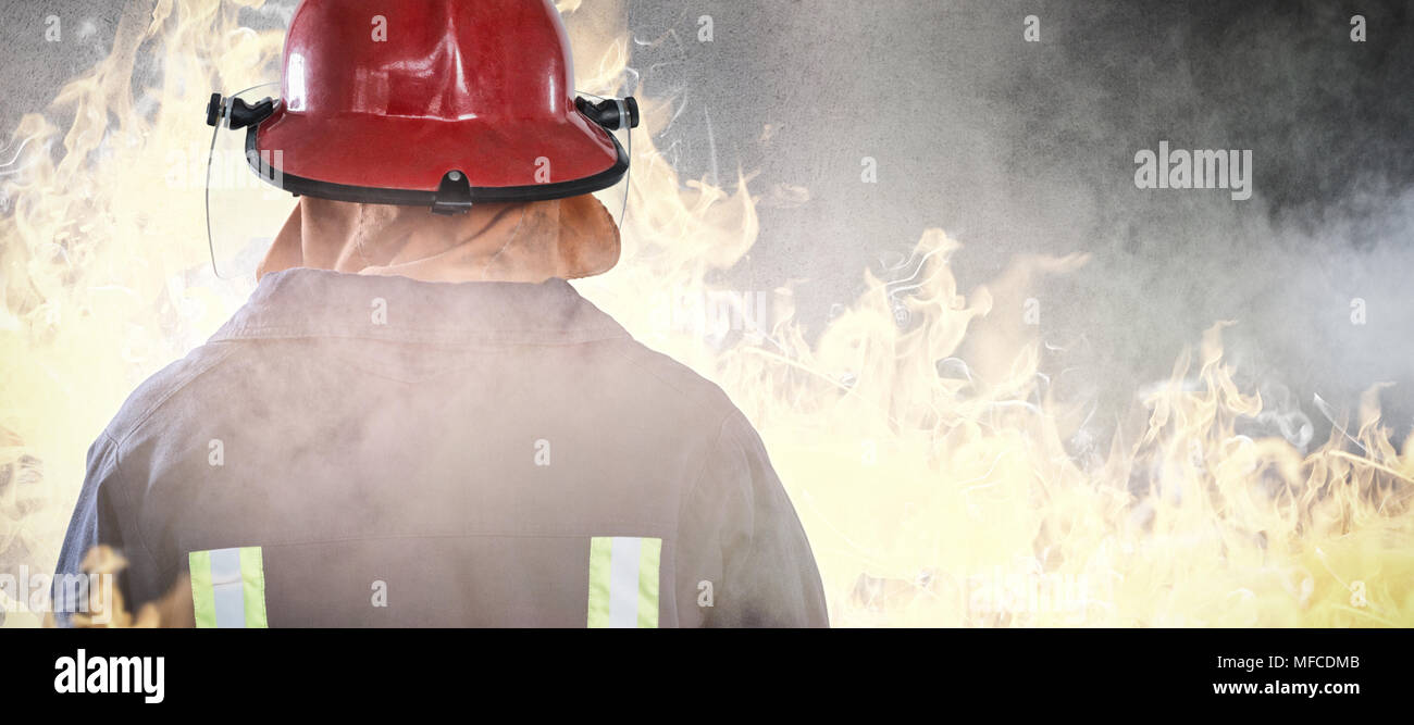 Firefighter hi-res stock photography and images - Alamy