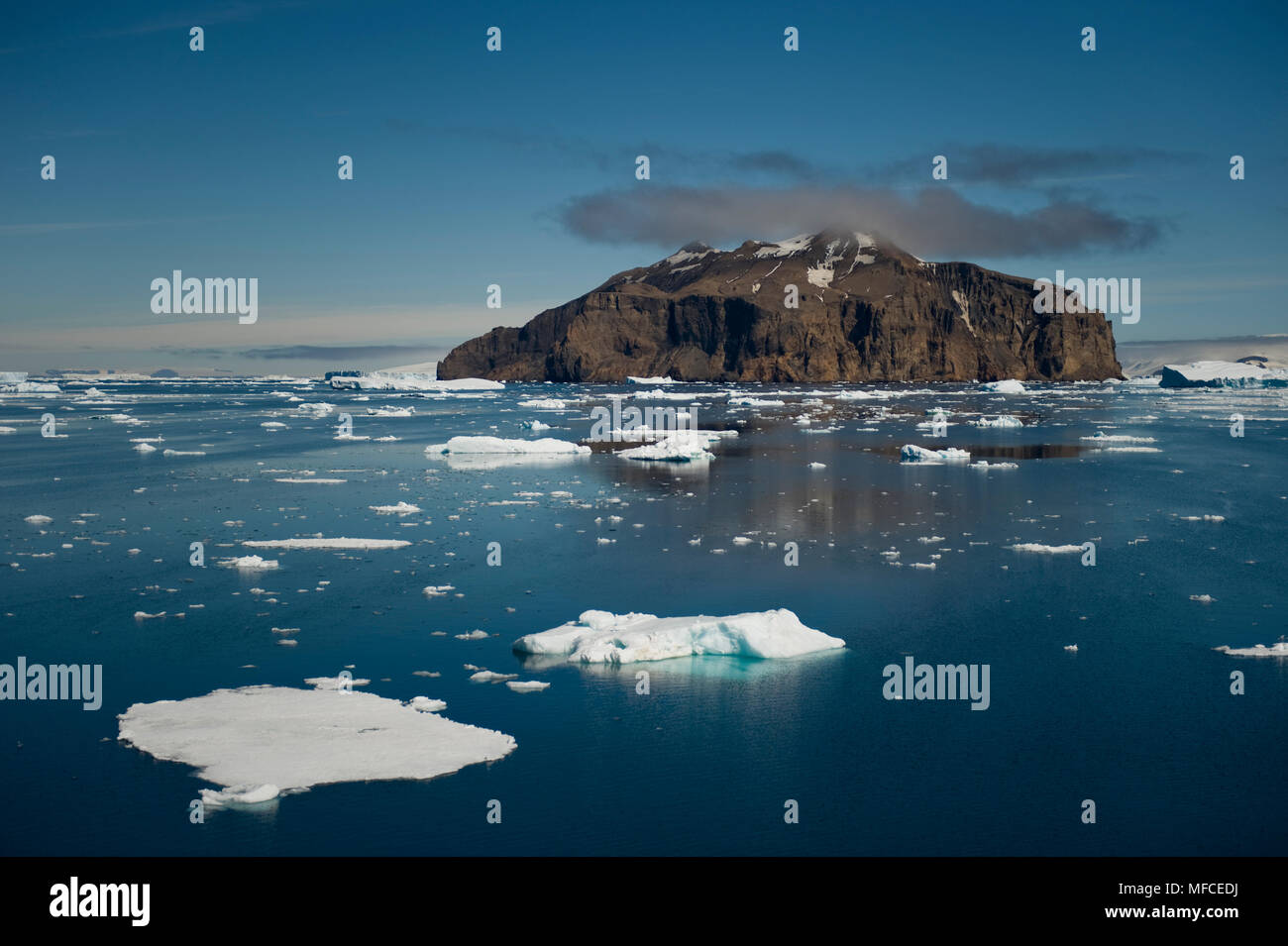 Antarctic sound antarctica hi-res stock photography and images - Alamy