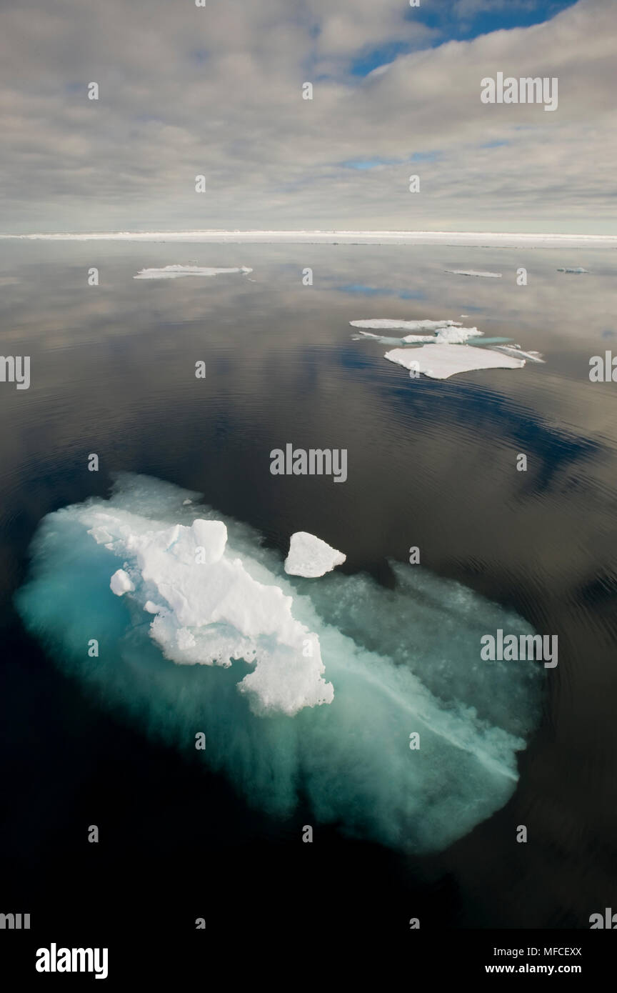 Ice floes in arctic ocean, near Spitsbergen Stock Photo - Alamy