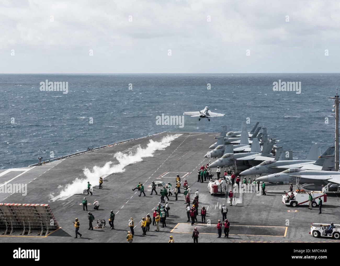 Strike fighter squadron vfa 41 hi-res stock photography and images - Alamy