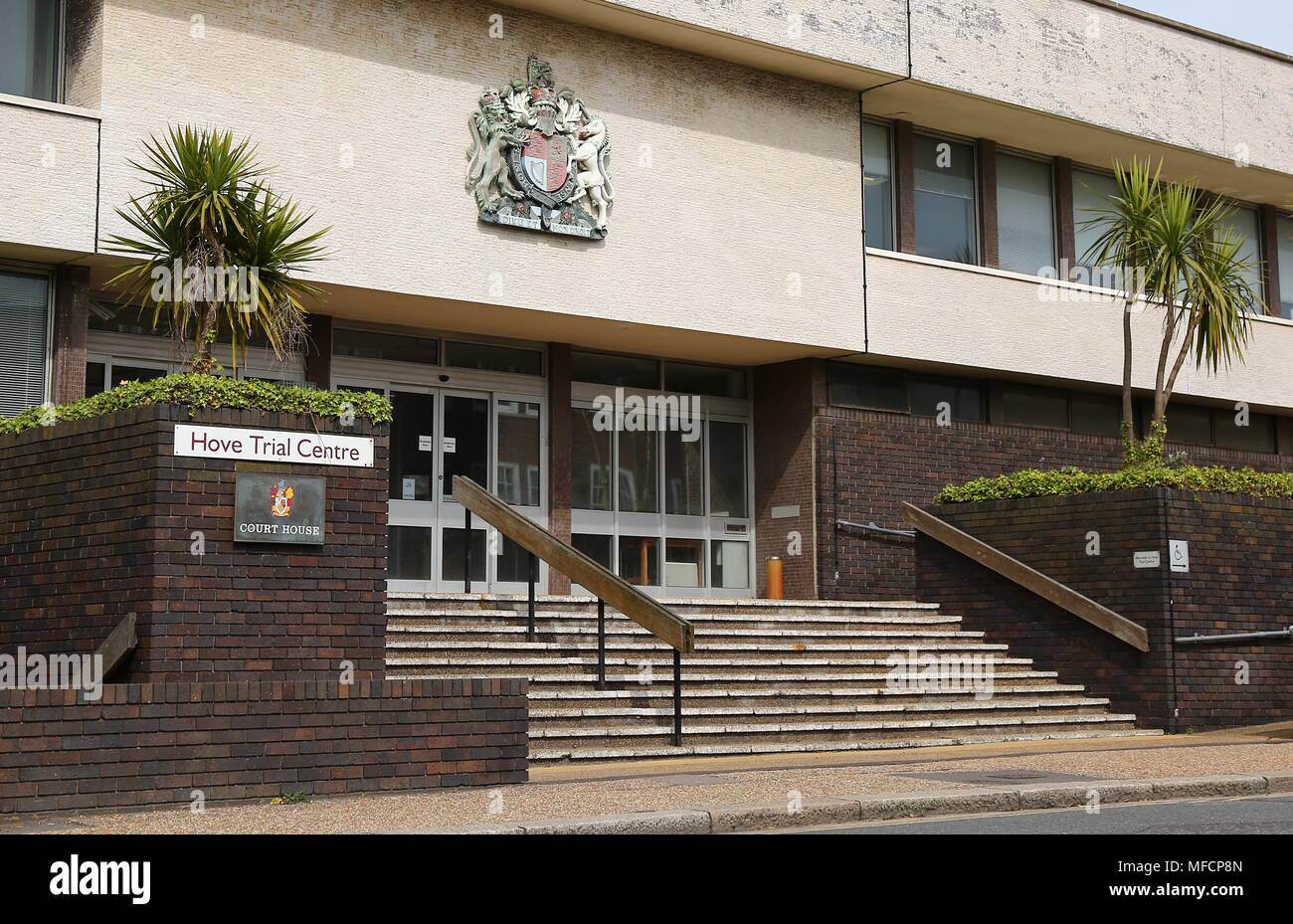General view of Hove Trial Centre Court House Stock Photo - Alamy