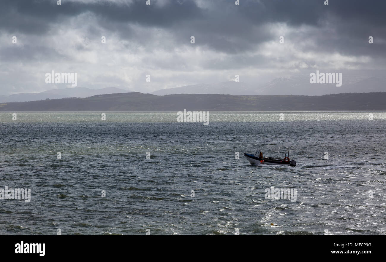 Heading out to sea hi-res stock photography and images - Alamy