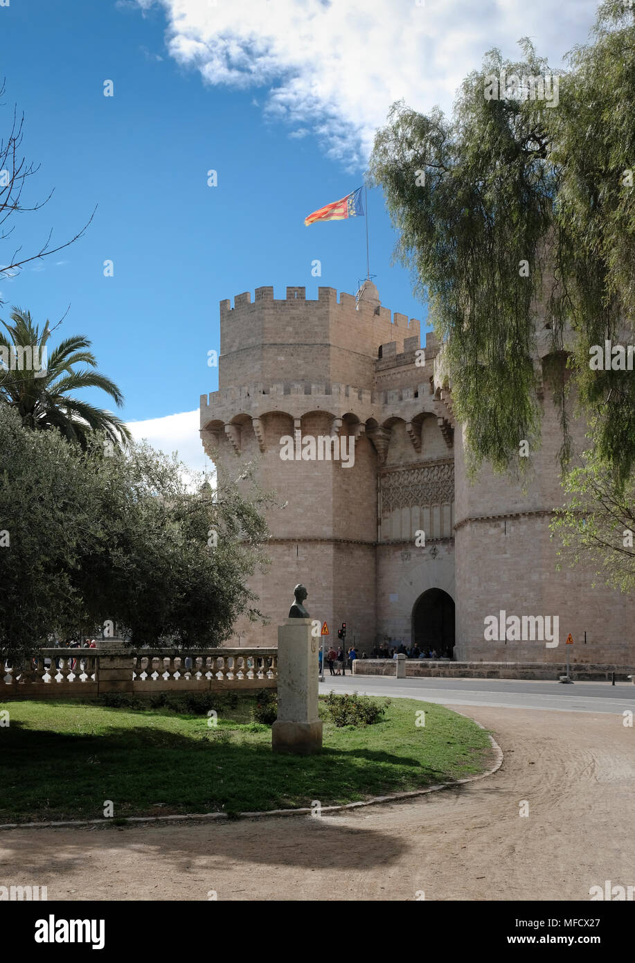Serranos gate hi-res stock photography and images - Alamy