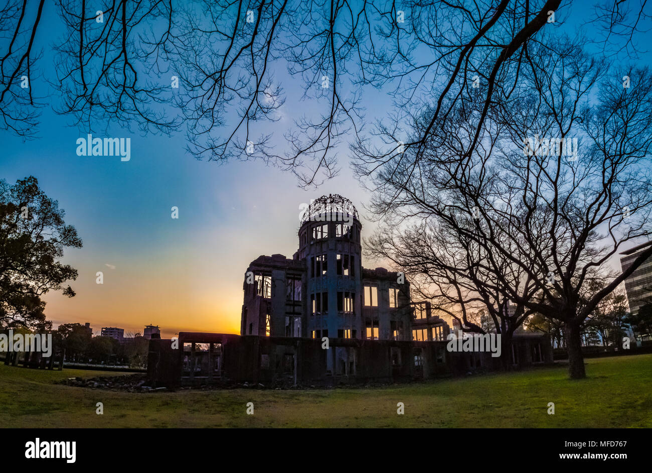 Fallout tactics hi-res stock photography and images - Alamy