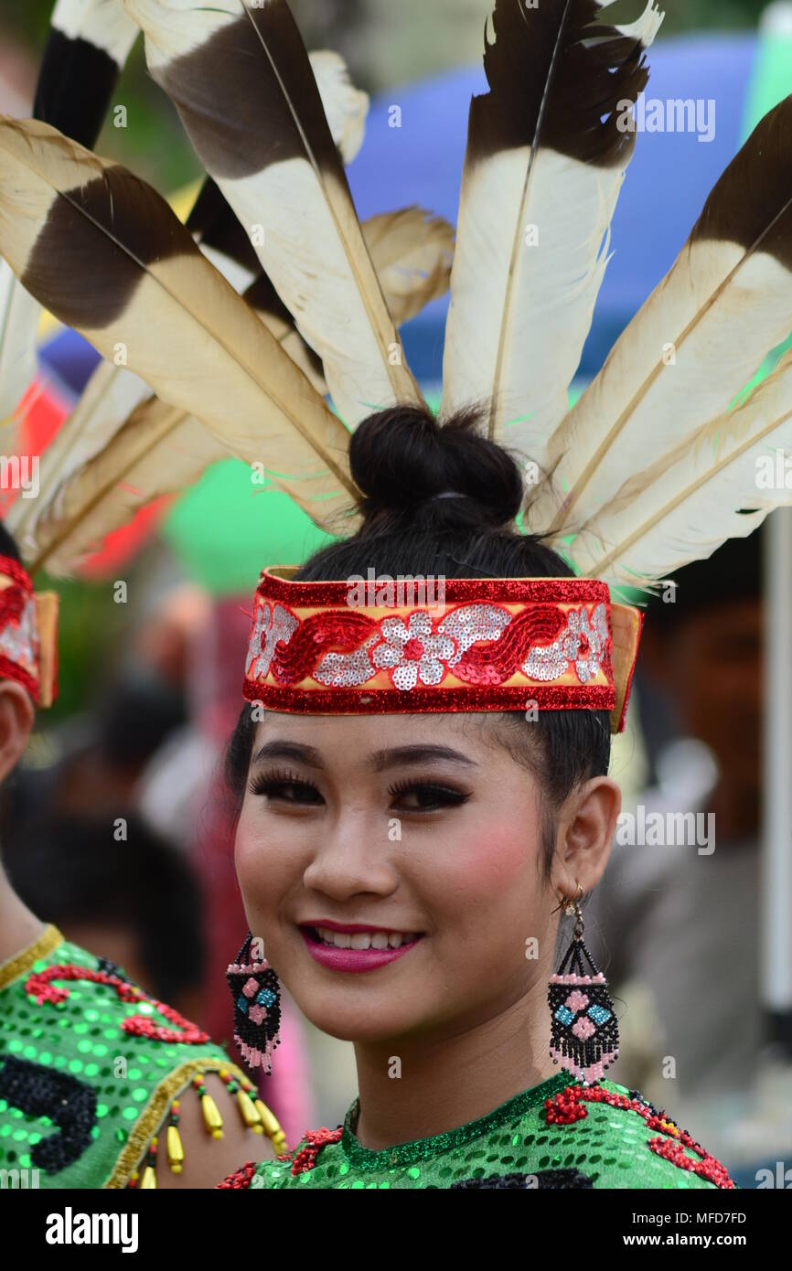 Dayak tribe hi-res stock photography and images - Alamy