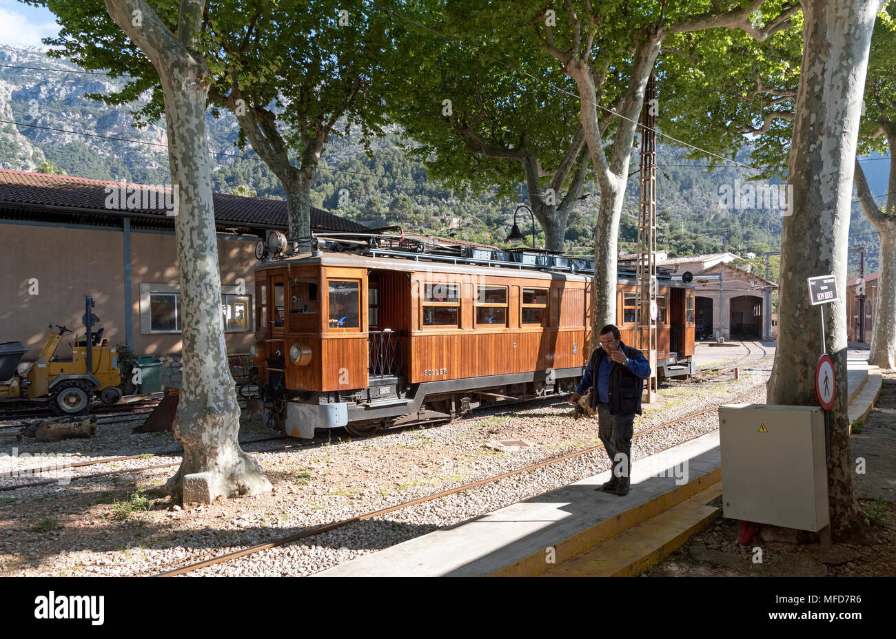 Soller Train In Mallorca High Resolution Stock Photography and Images ...
