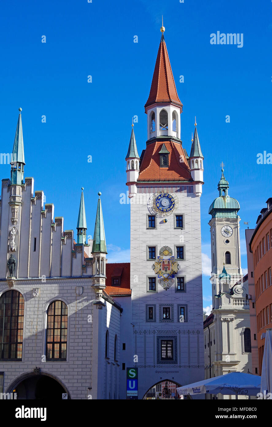 The tower and part of the Grand Hall Grosser Saal, of the Alte Rathaus ...