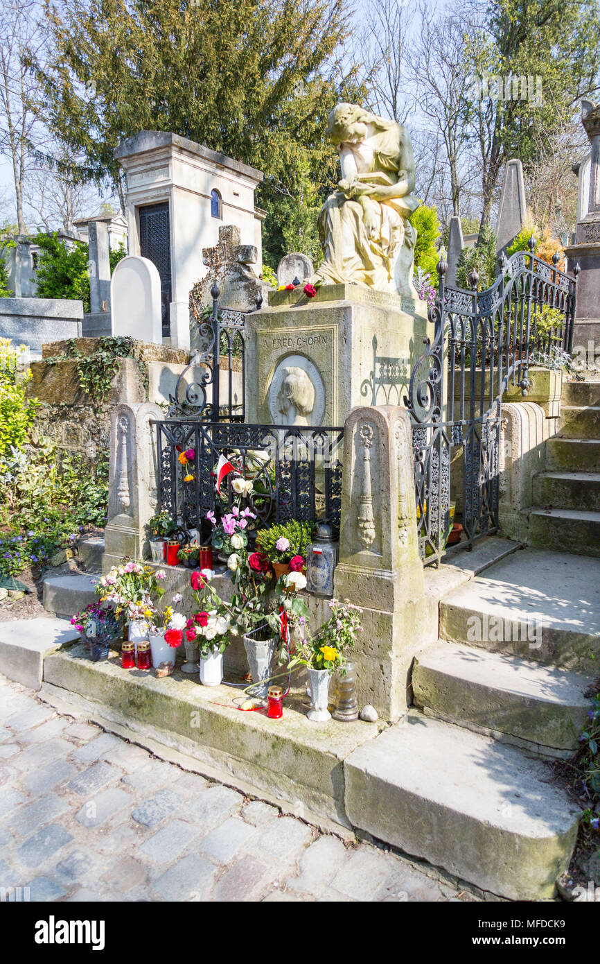 Paris, France - March 23, 2015: In Paris lies Père Lachaise Cemetery ...
