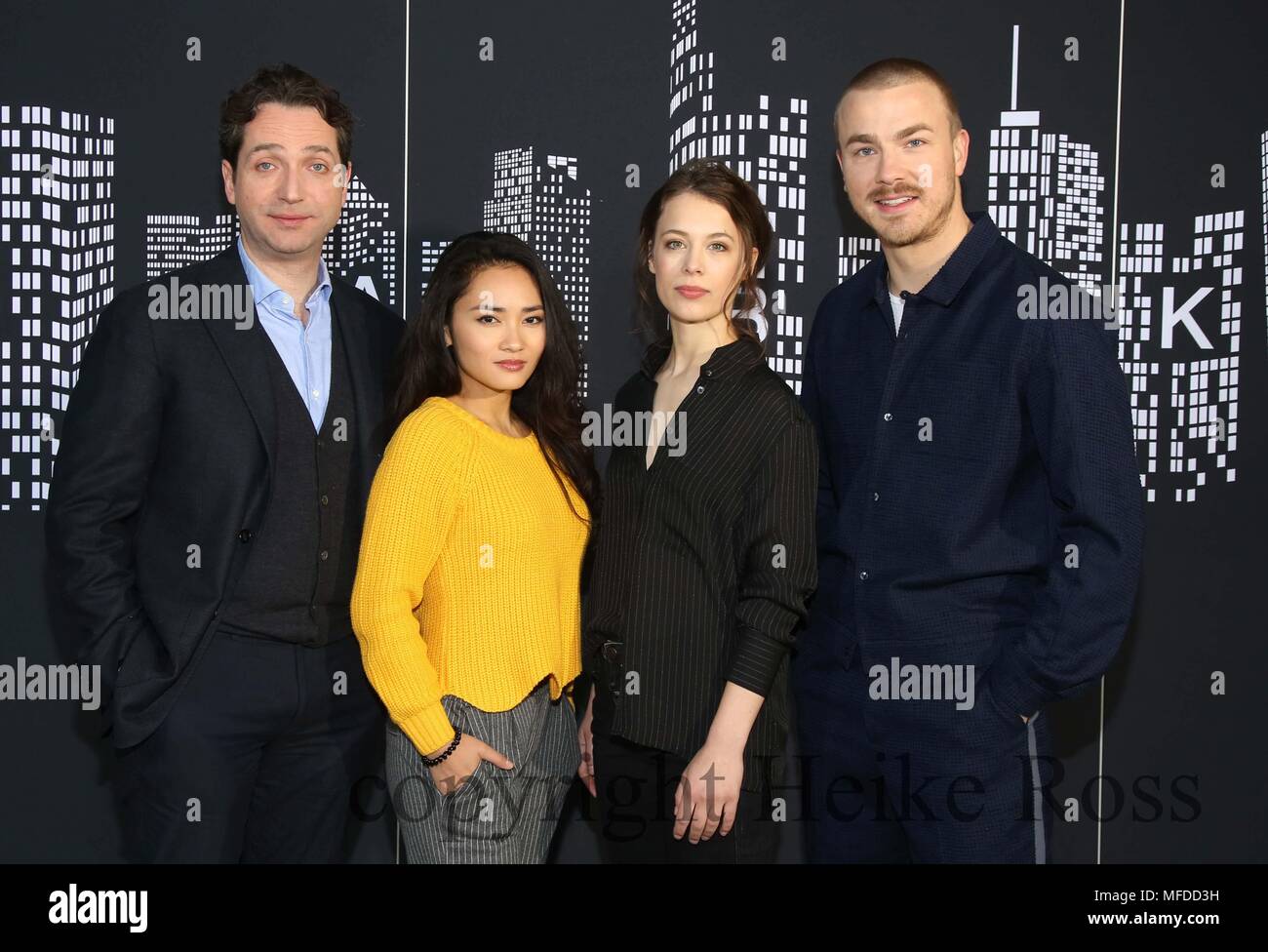 Hamburg, Deutschland. 16th Jan, 2018. Marc Limpach, Mai Duong Kieu ...