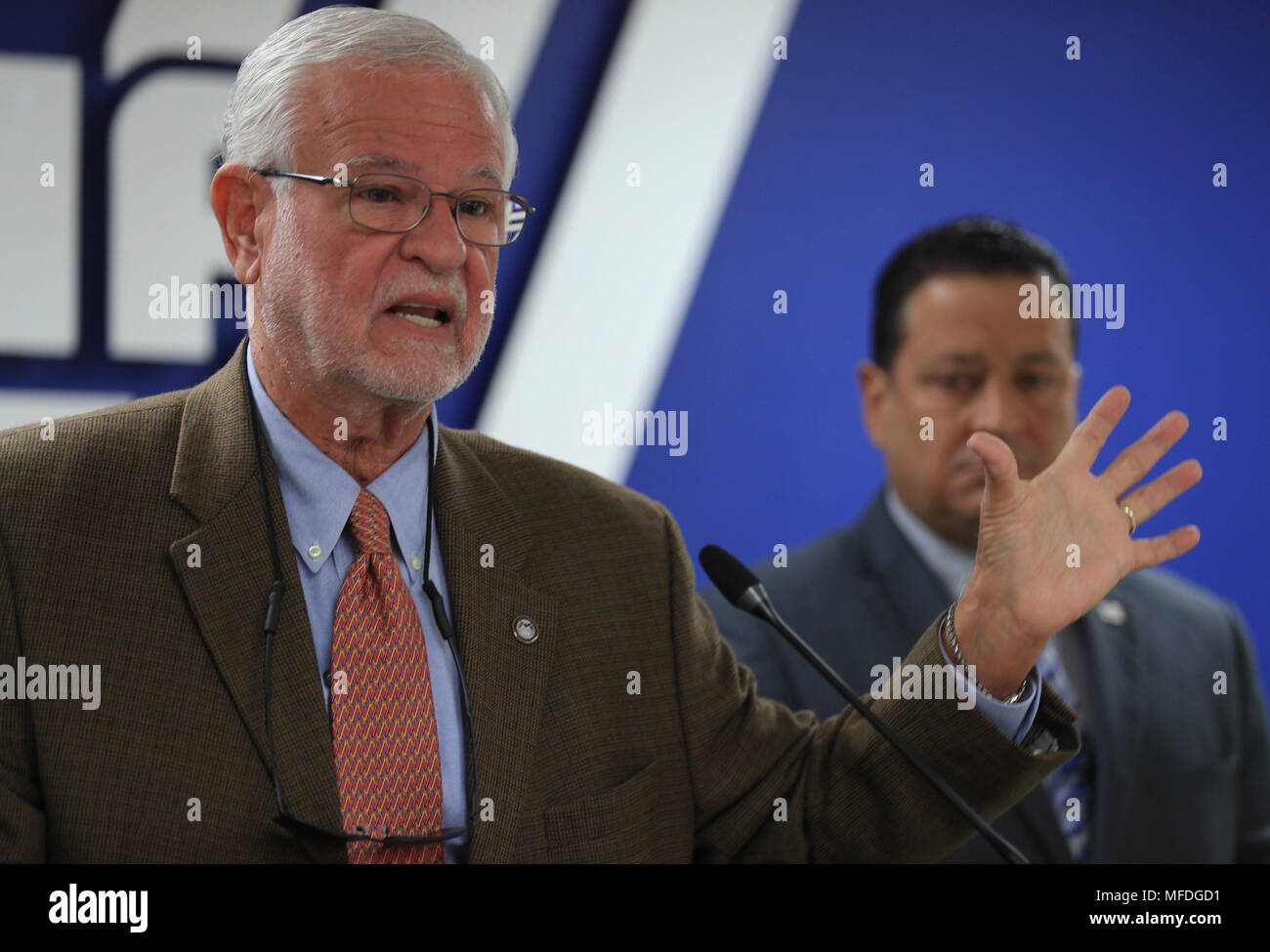 Hato Rey, Puerto Rico. , . Conferencia de prensa en el Cuartel General ...