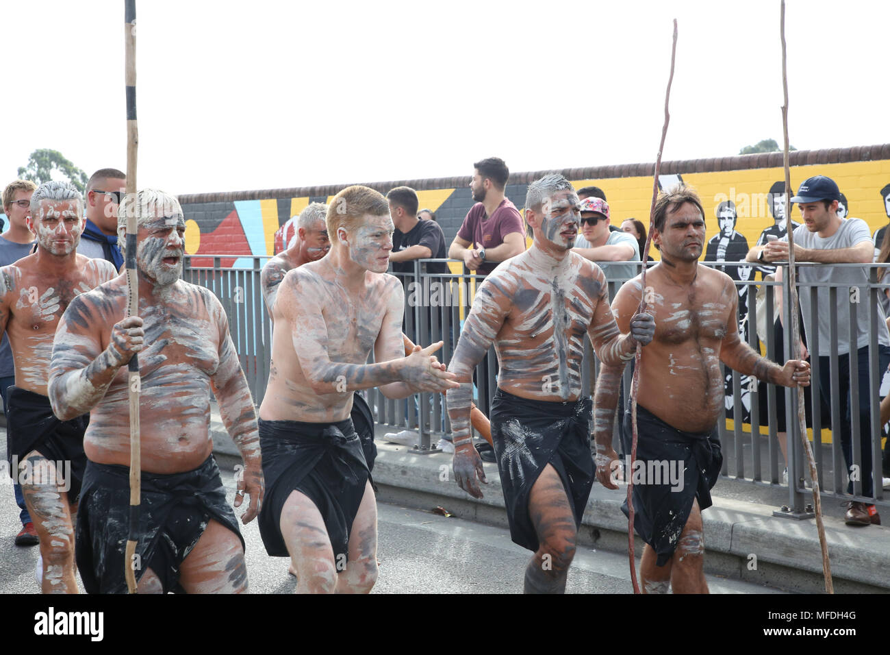 Sydney, Australia. 25th April 2018. The annual coloured digger march ...