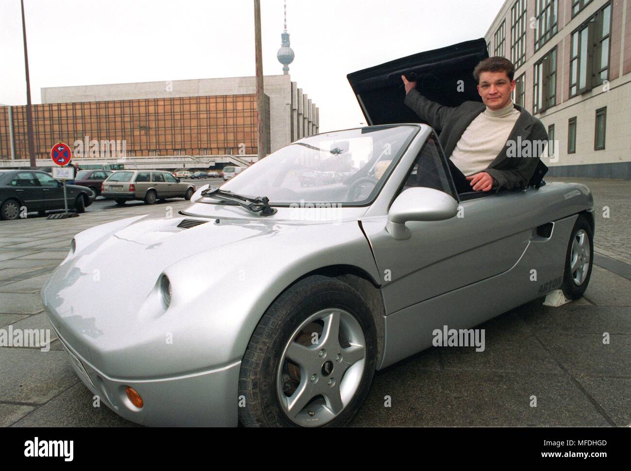 Lobini Car Novidade V12 Auto Club! LOBINI H1