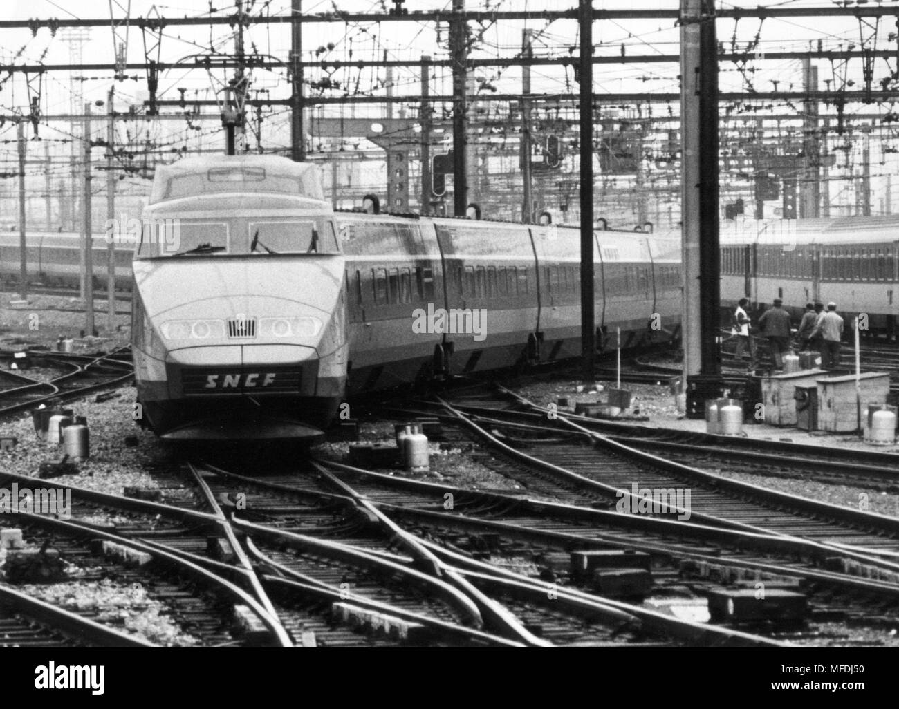 SNCF Connect Logo PNG Logo Vector Downloads (SVG, EPS), 47% OFF