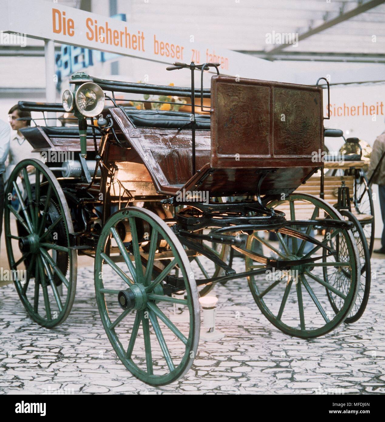 Black leather trim hi-res stock photography and images - Alamy