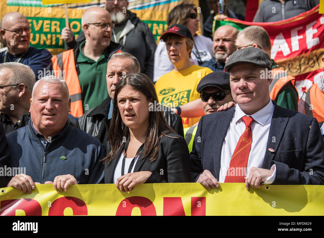 Lisa rowe hi-res stock photography and images - Alamy