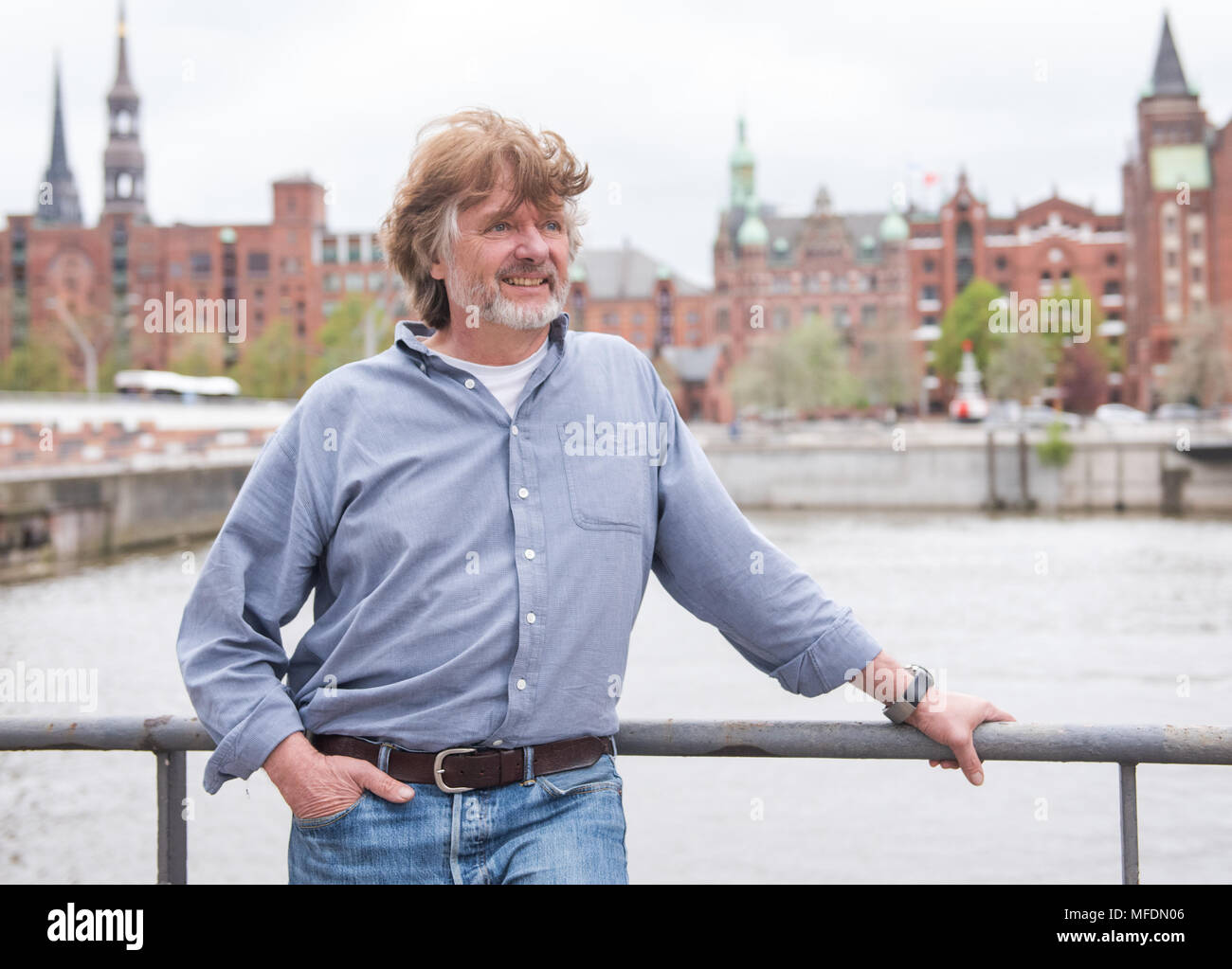25 April 2018, Germany, Hamburg: Polar researcher Arved FUchs standing ...