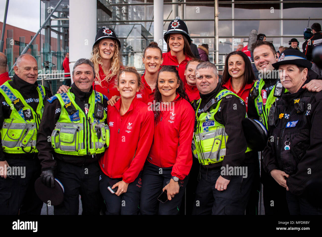Netball team wales hi-res stock photography and images - Alamy