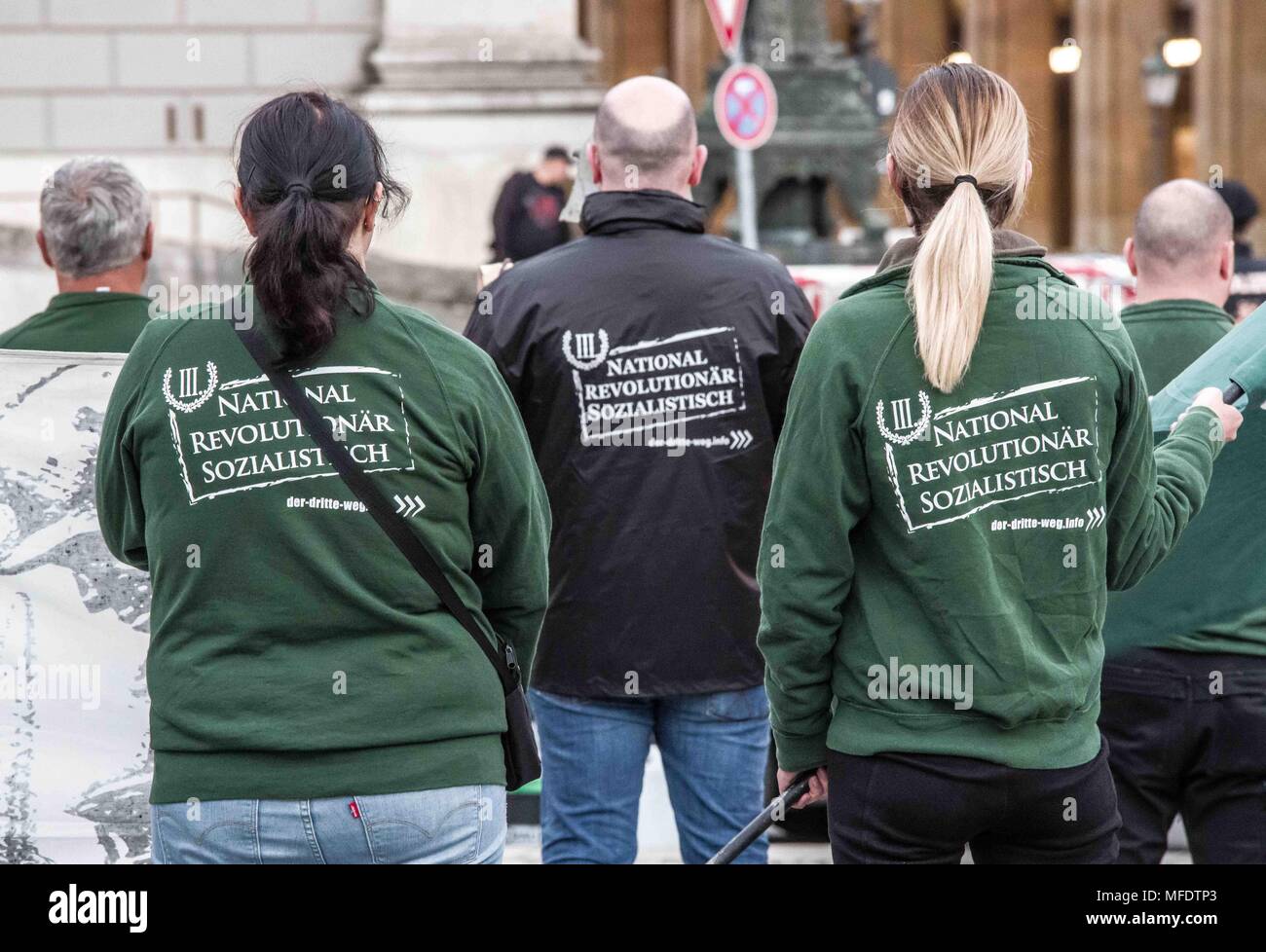 Munich, Bavaria, Germany. 25th Apr, 2018. The militant, extremist neo ...