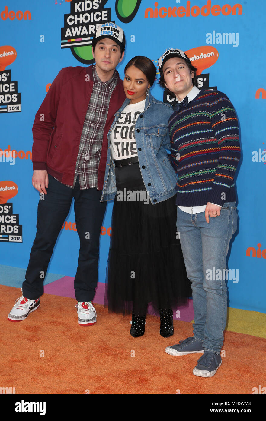 Nickelodeon's 2018 Kids' Choice Awards Featuring: Josh Brener, Kat ...