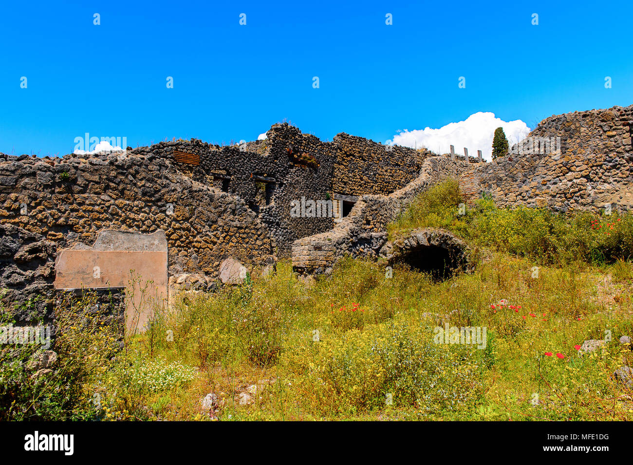 RUins of Pompeii, an ancient Roman town destroyed by the volcano ...