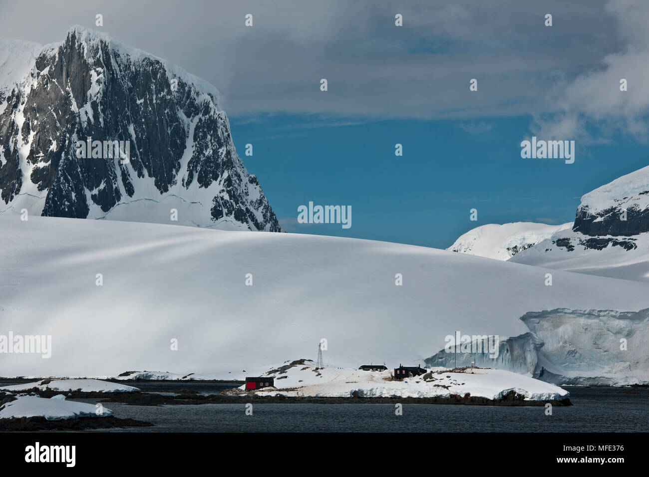 British Historic Base Port Lockroy; Goudier Island, Antarctic Penincula ...