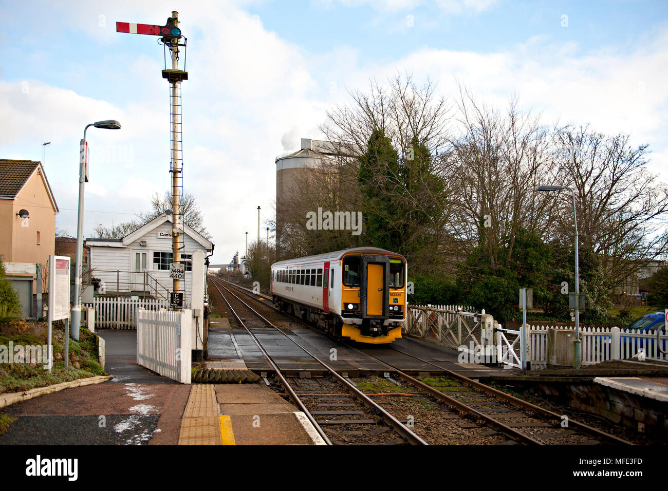 Manually Operated Level Crossing Stock Photos & Manually Operated Level ...