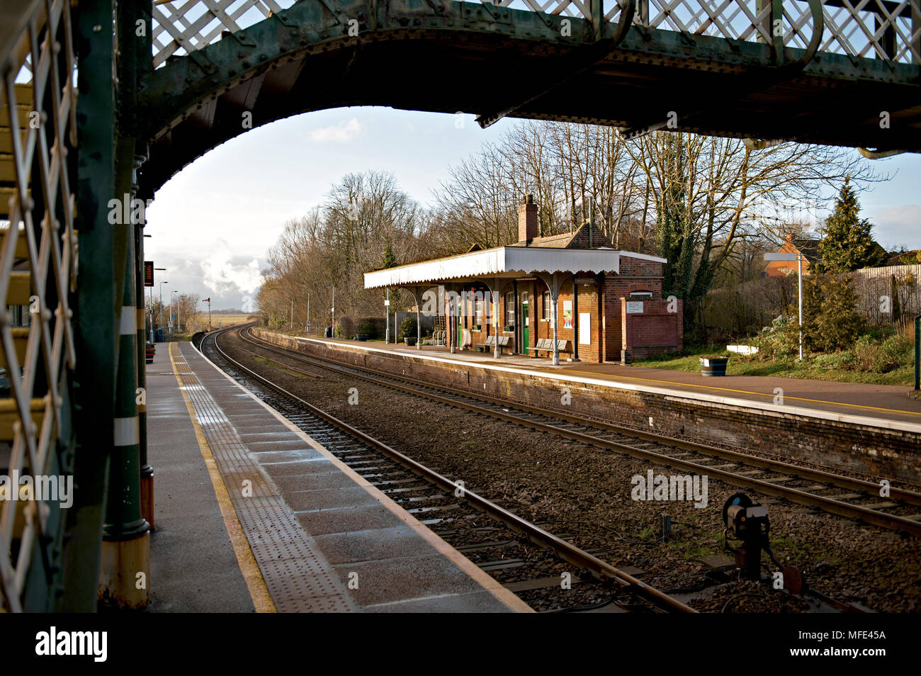 Overbridge hi-res stock photography and images - Alamy