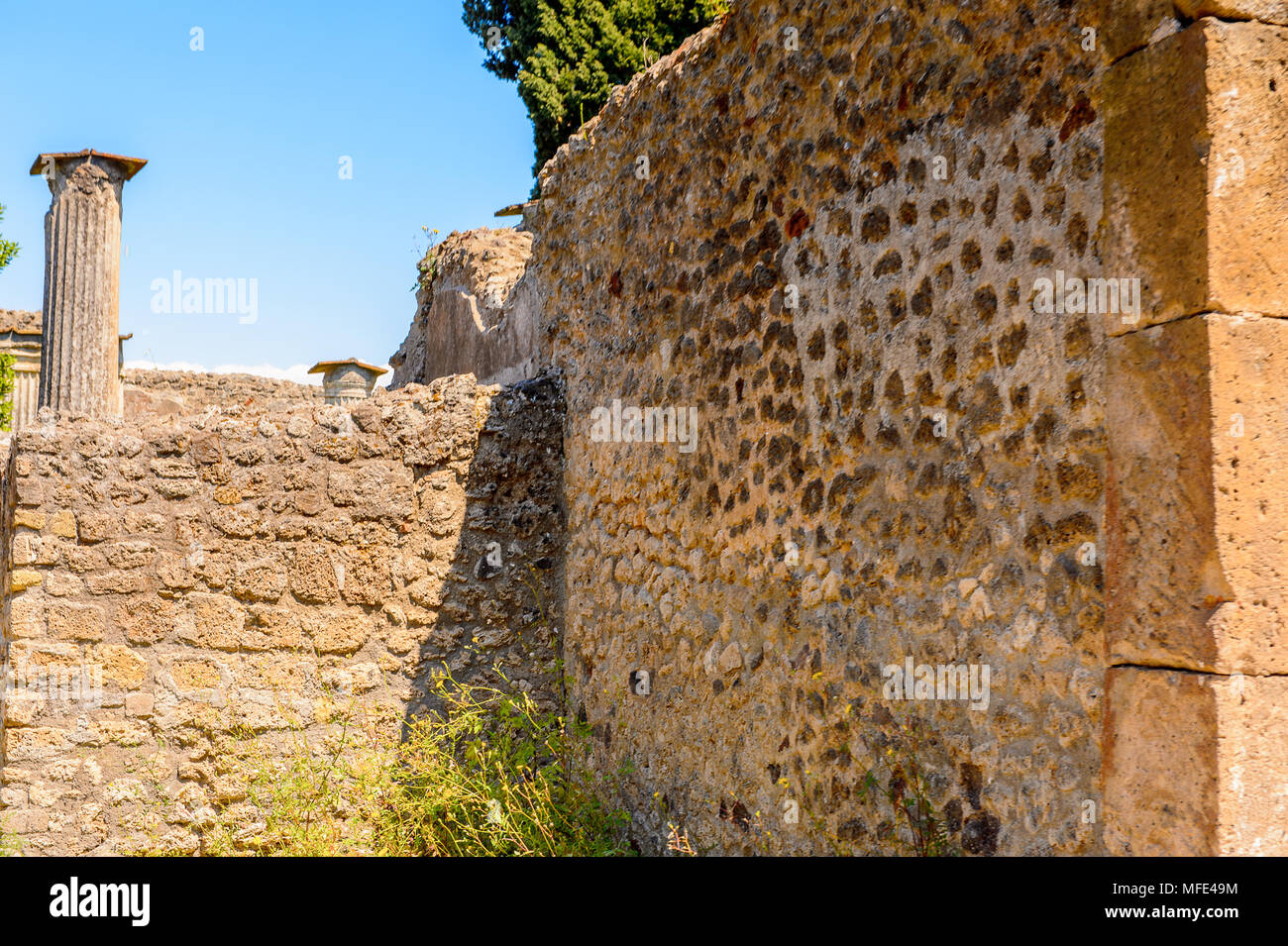 Destroyed architecture of Pompeii, an ancient Roman town destroyed by ...