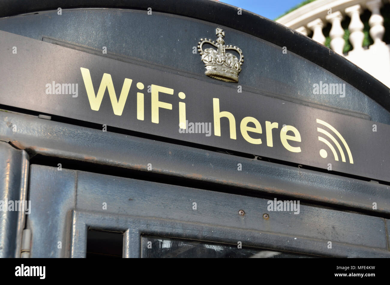 Public telephone box hi-res stock photography and images - Alamy