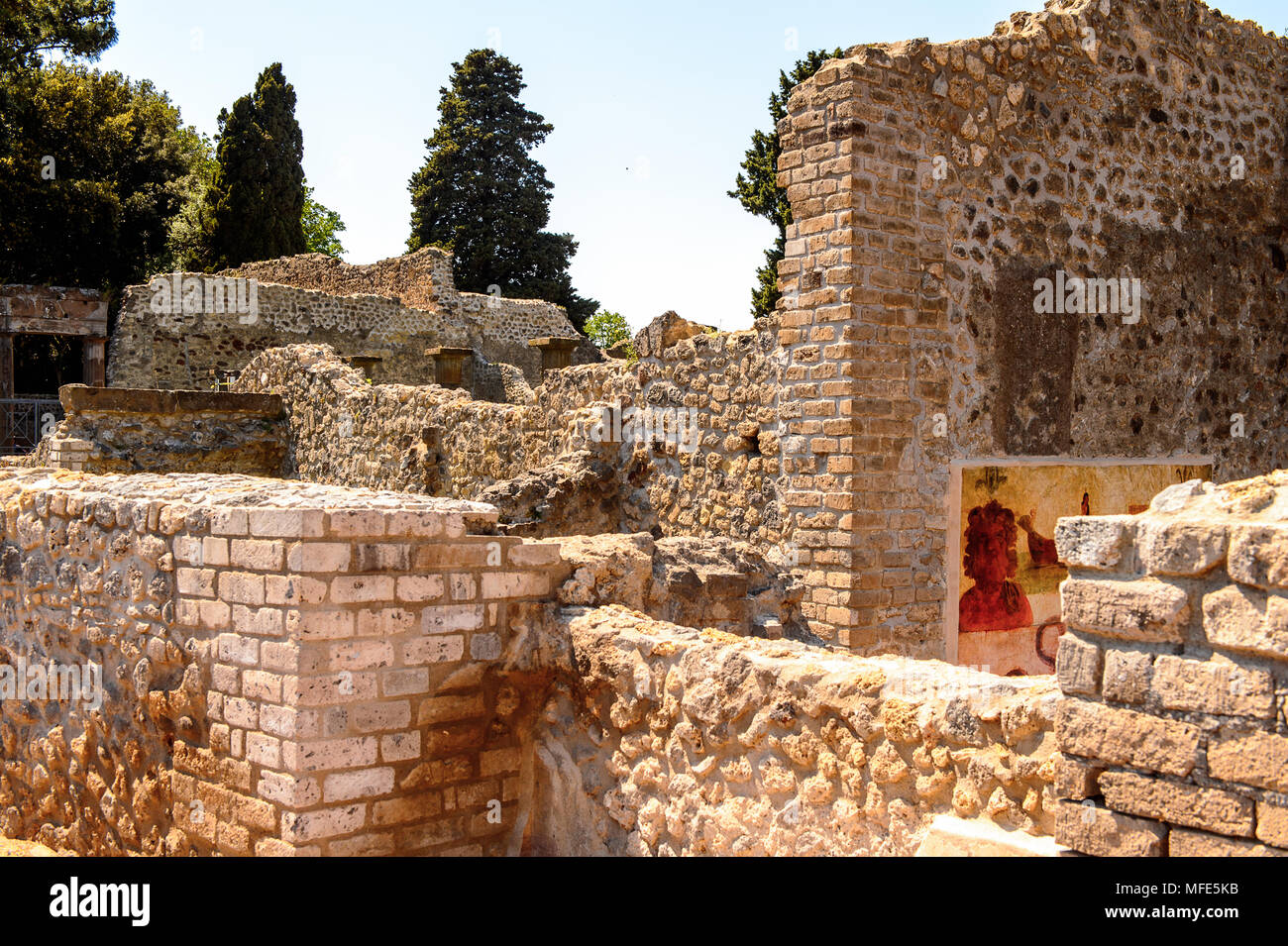 Destroyed architecture of Pompeii, an ancient Roman town destroyed by ...