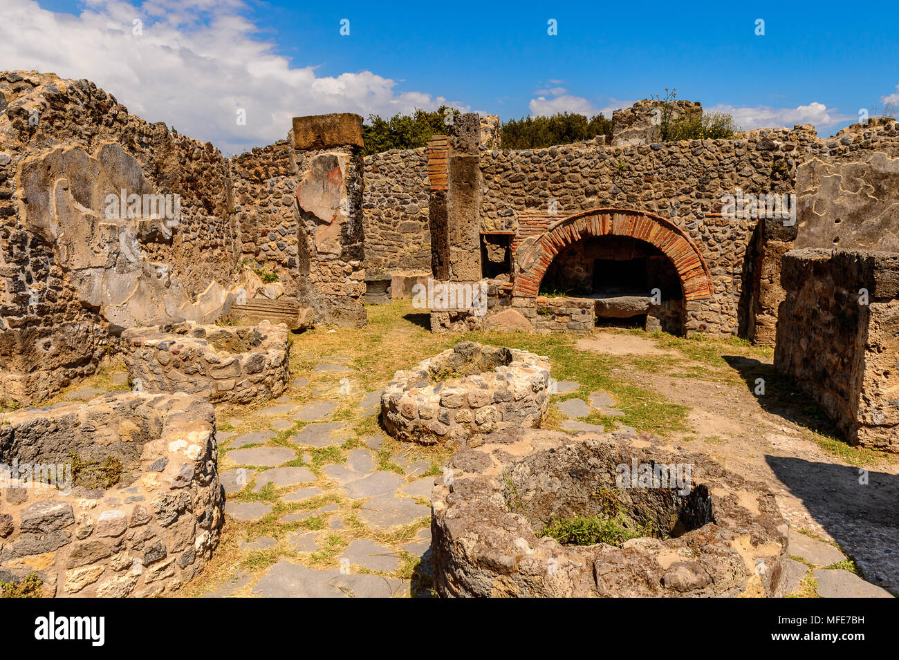RUins of Pompeii, an ancient Roman town destroyed by the volcano ...