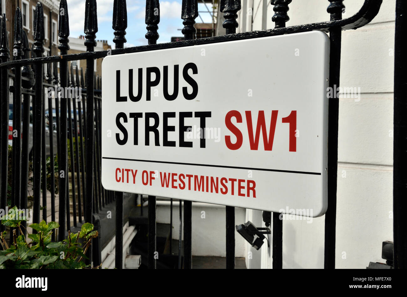Lupus Street SW1 street sign, Pimlico, London, UK Stock Photo - Alamy