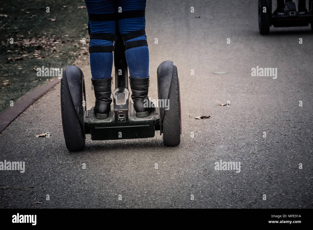 Legs on segway hi-res stock photography and images - Alamy