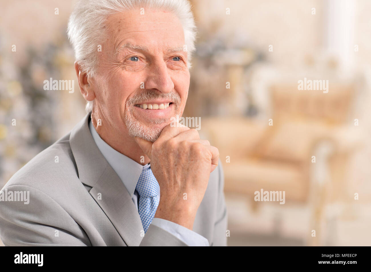senior man thinking Stock Photo - Alamy